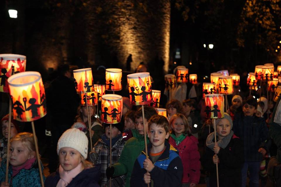 TRIREGNUM sensus catholicus: Martinmas Day