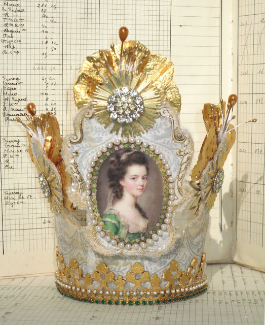 RhondaMum: A True Queen Has More Than One Crown