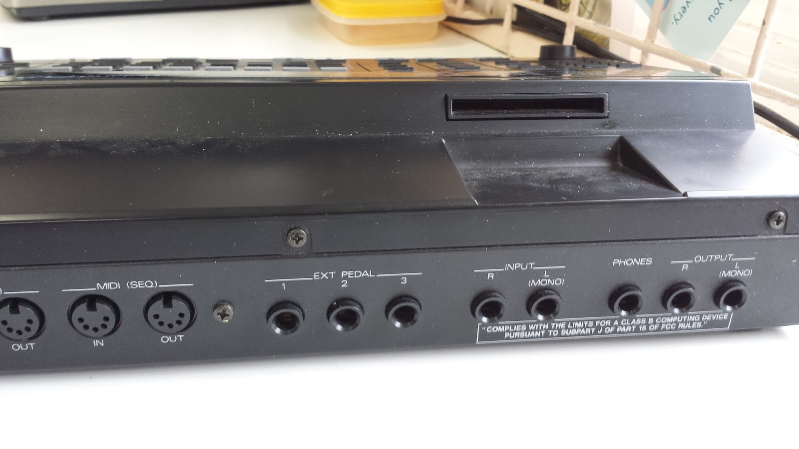 JonDent - Exploring Electronic Music: Roland RA-50 (Realtime Arranger ...