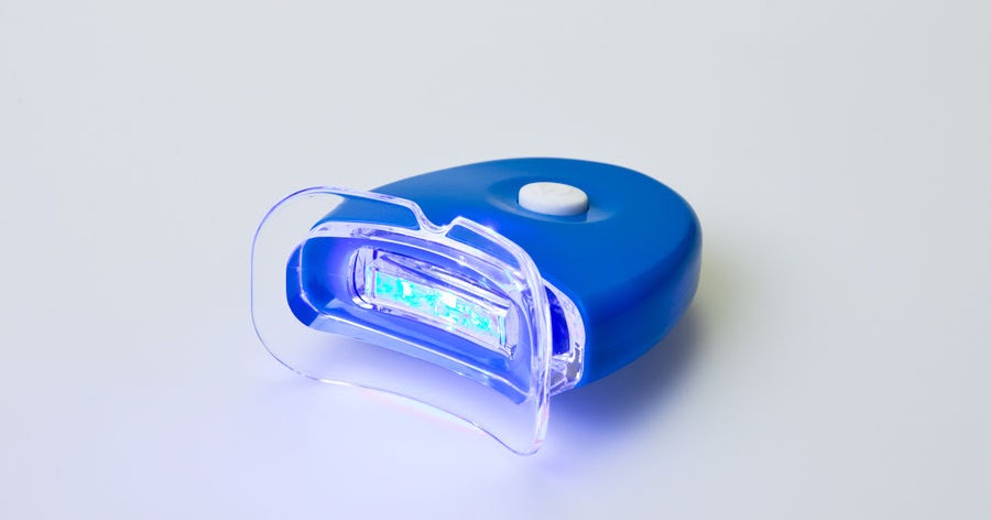 Hey White Smile Kit Review - Celeb Teeth Whitener