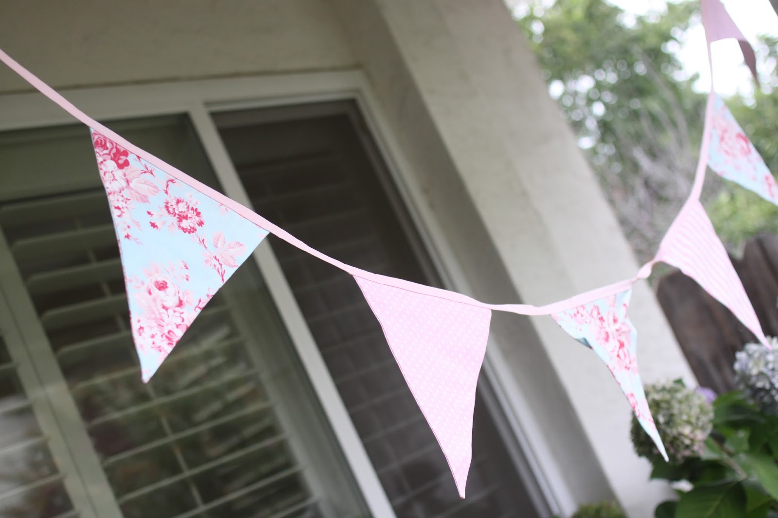 The Larson Lingo: Claire's Birthday Tea Party