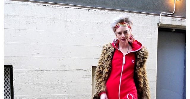 Bag and a Beret: Slob and snob?