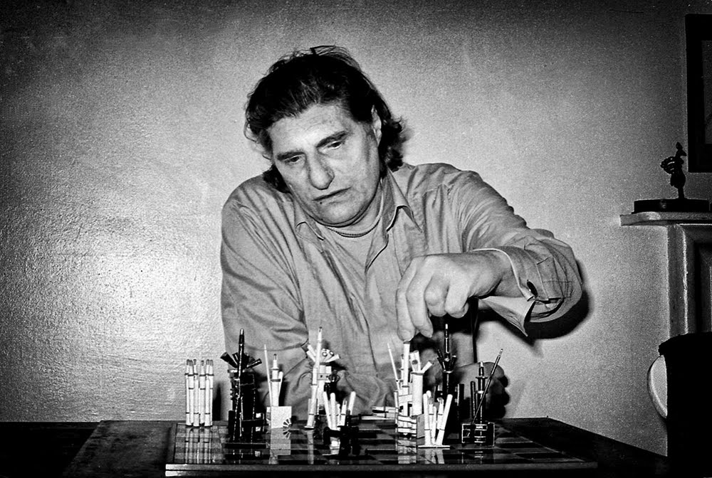 ARTEDREZ: ALEXANDER TROCCHI POR TIM COLEMAN