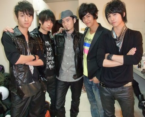 [C-rock] Dong Cheng Wei ~ Asian Station