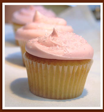 Cup Cake Cutie: History Of Cupcakes