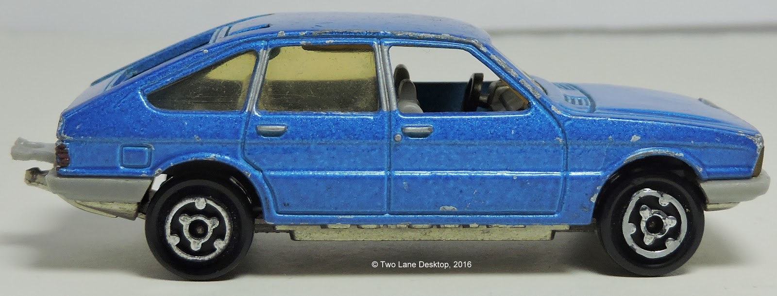 Majorette Simca 1308 and Matchbox Matra Rancho