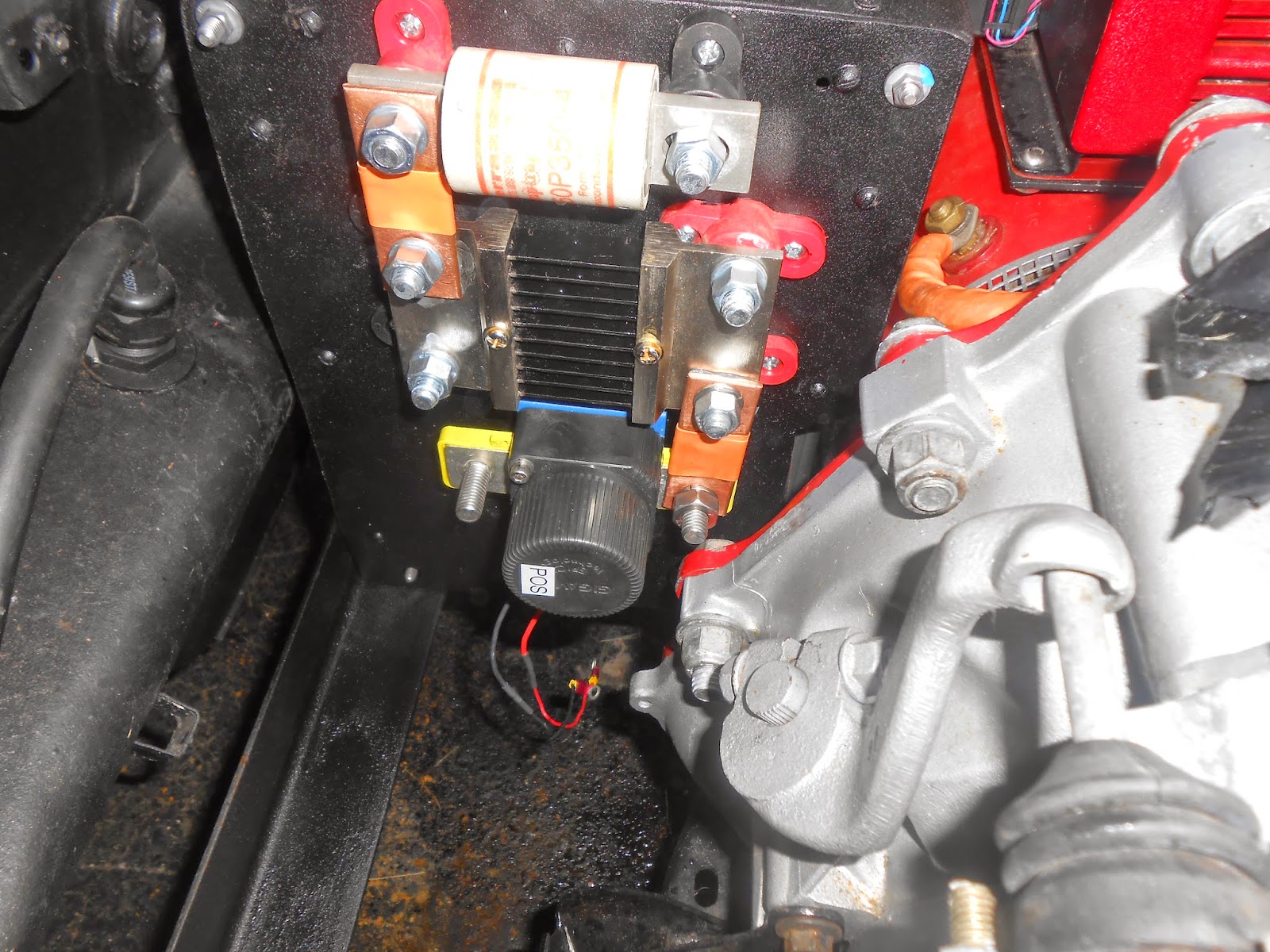 ELECTRIC FIERO REBUILD: FINISHING THE NEGATIVE CONTACTOR, SHUNT, AND FUSE