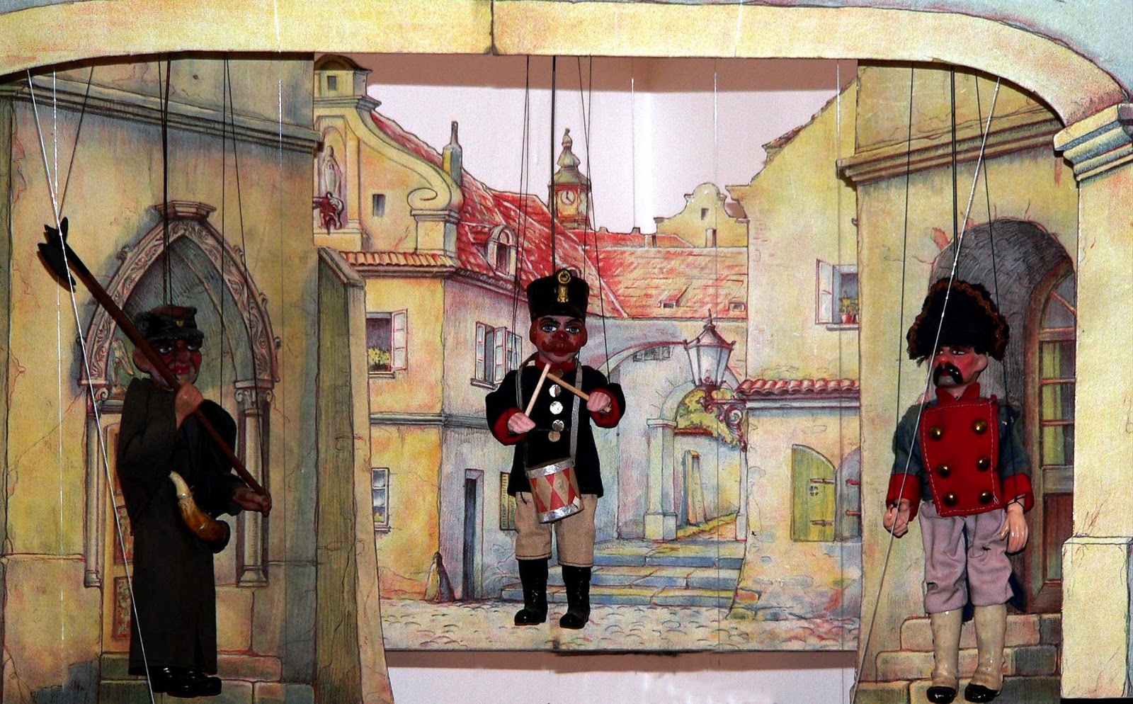 Dioramas and Clever Things: New Yorkers! Wooden Circus this Sunday