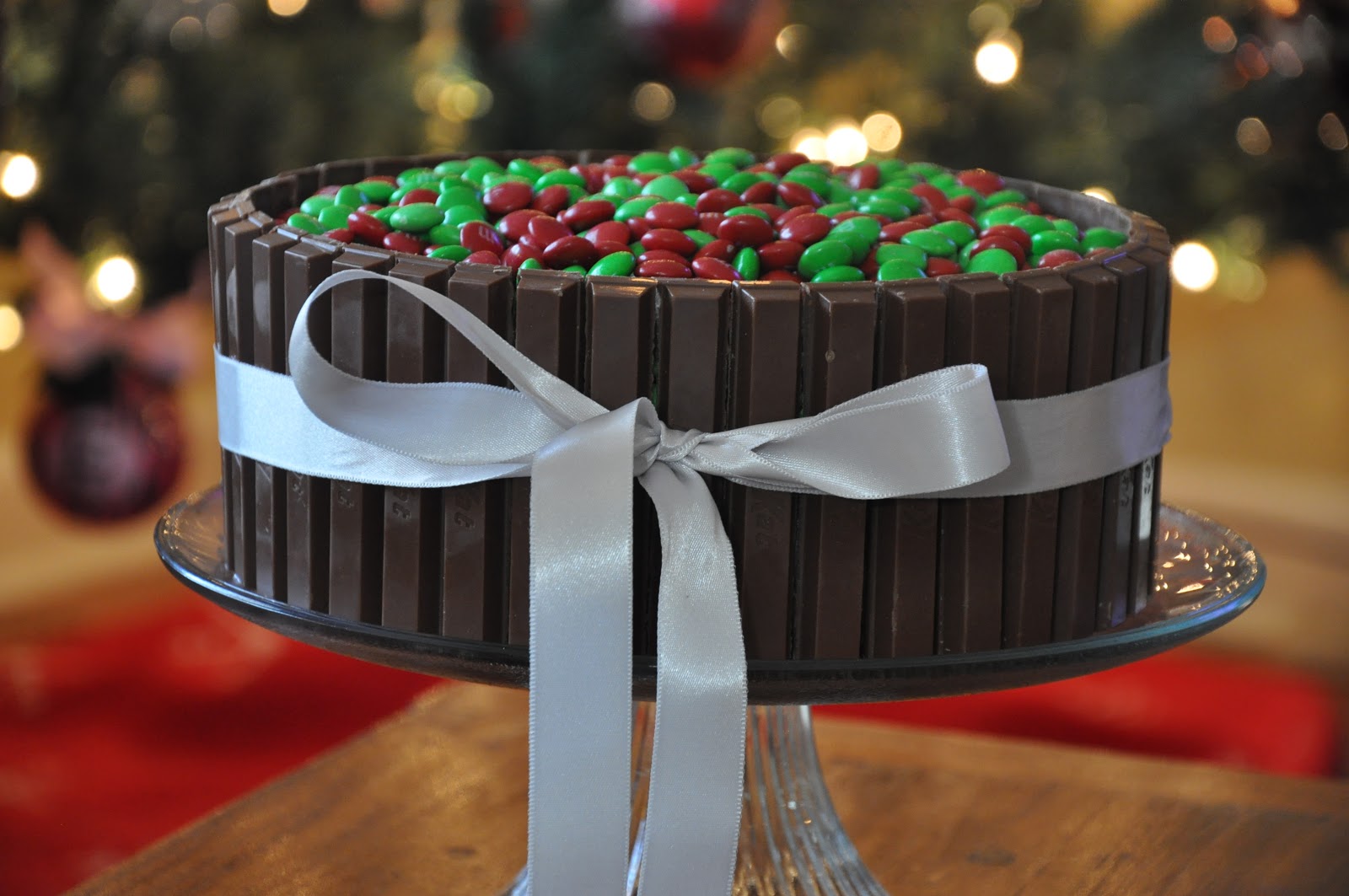 Elizabeth Ann's Recipe Box: Kit Kat Cake