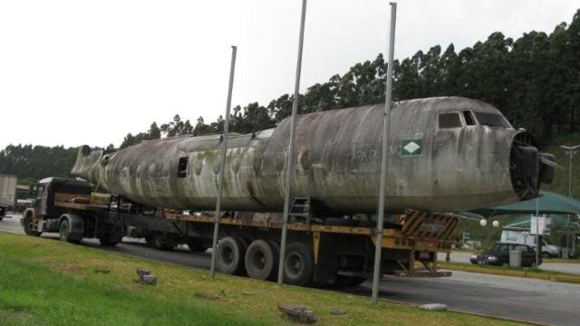 Avioes Abandonados Brasil: F 27 PT-LAF O Sobrevivente