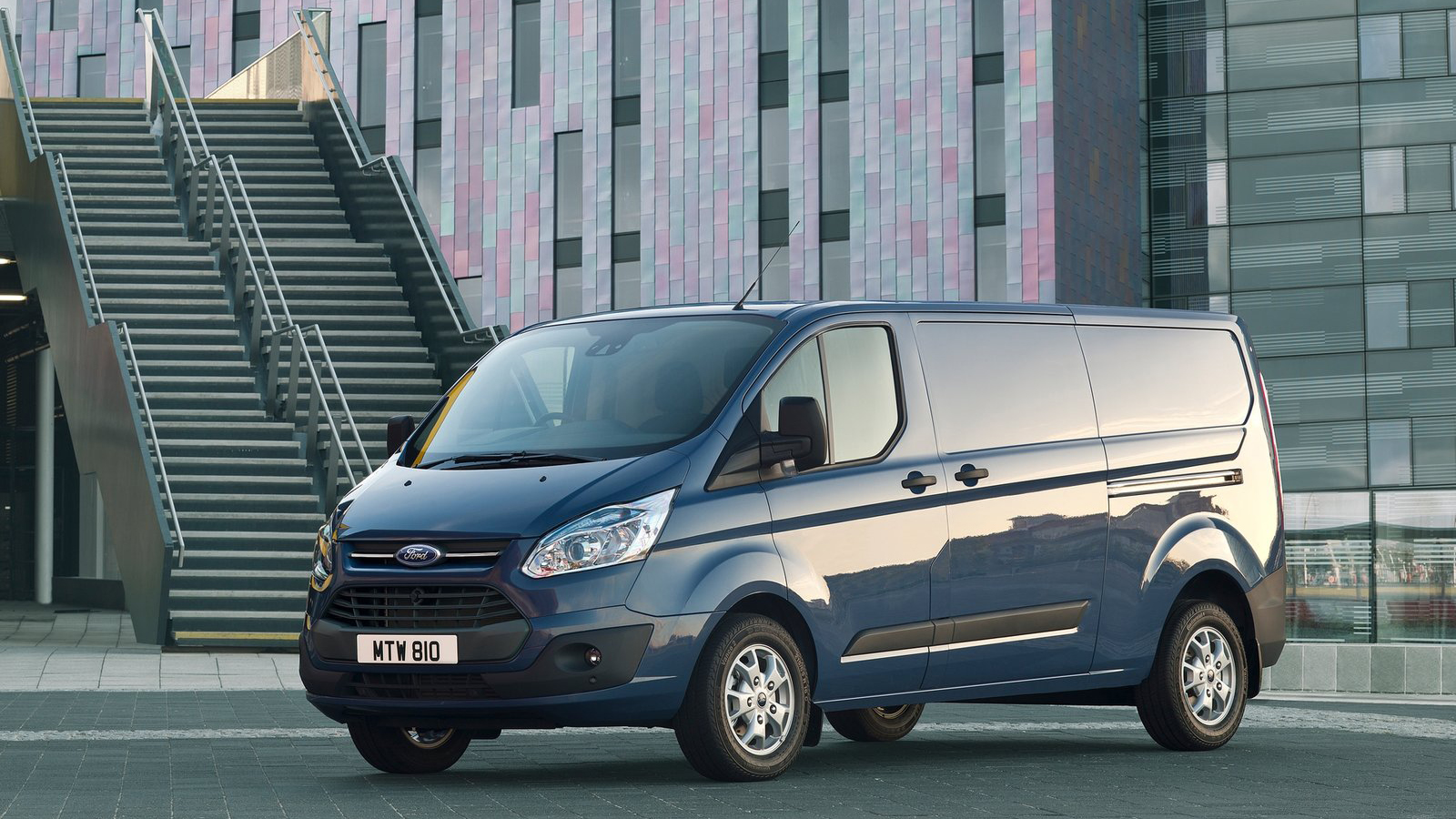 Car Wallpapers in Good Images: 2013 Ford Transit Custom