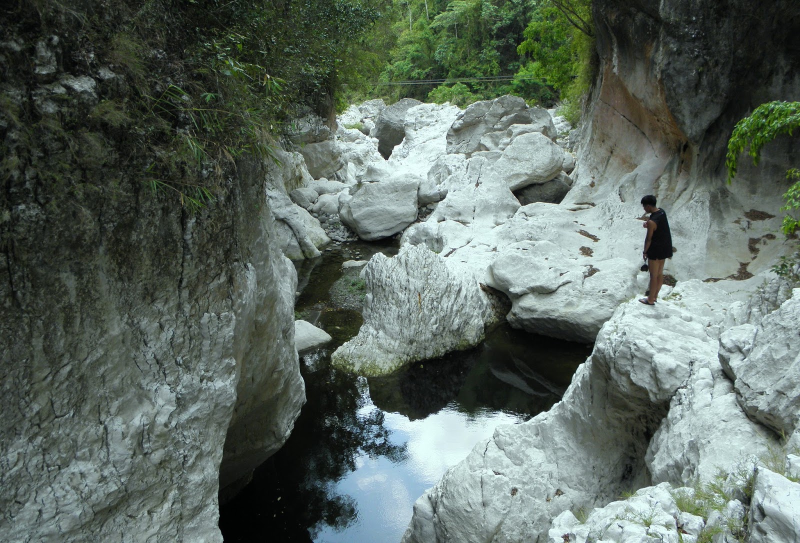 Exploring The Paterno And Bengaongao Caves In Ambongdolan, Tublay, Benguet