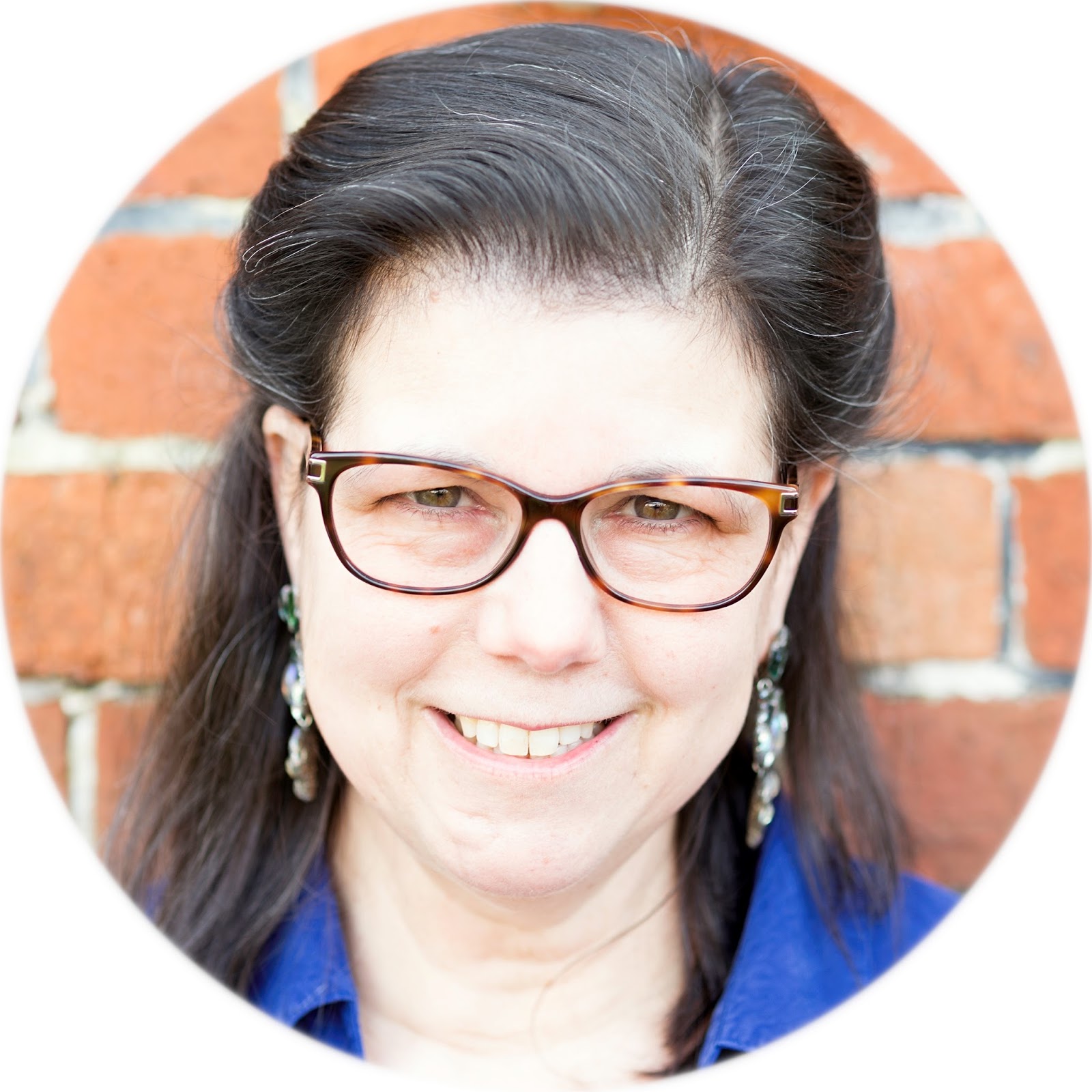 Writers Review: Guest review by Nicky Singer: MY ABSOLUTE DARLING by ...