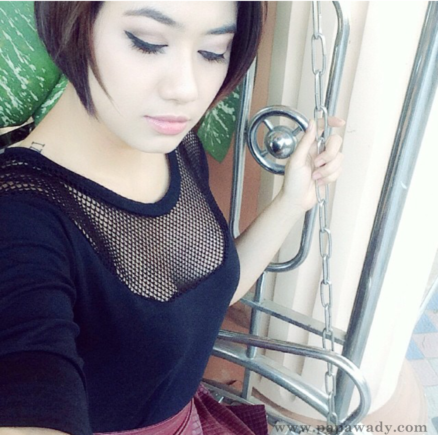 Thinzar Wint Kyaw - 10 Selfies Instagram Photos Collection