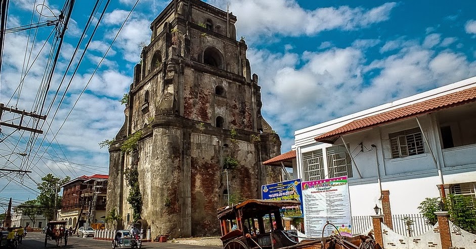 Ilocos Norte: Laoag - Traveling by default.