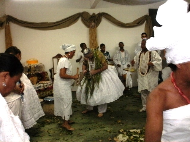 Pai Alex: Saida de Yaô - 24/07/2011 - Ogum Alagbedé 5