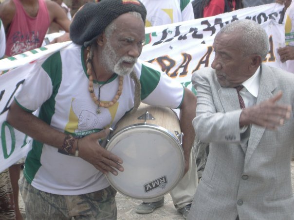 Ka-á-Pueira de Angola*: Homenagem ao meu Professor Lua Rasta!