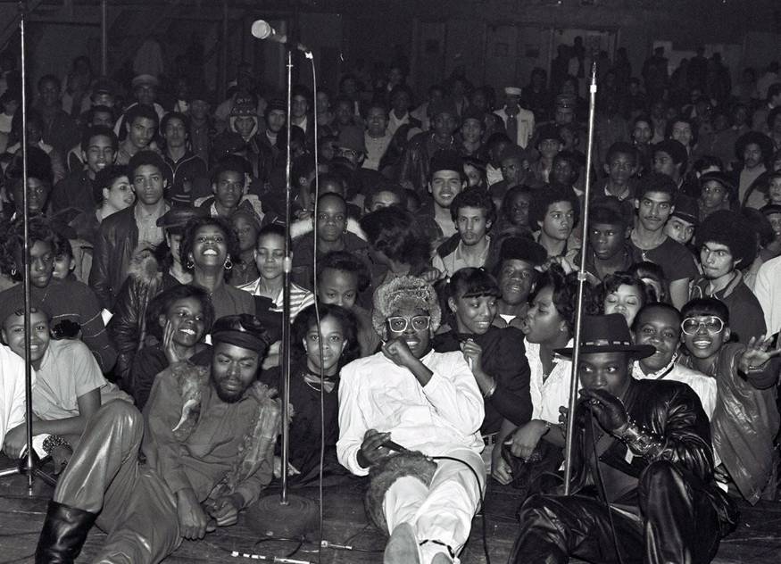 Back to the Oldschool Days...: UNIVERSAL ZULU NATION PART 1 - HISTORIA