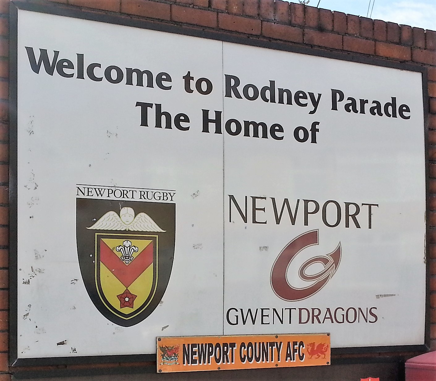 The Wycombe Wanderer: Newport County - Rodney Parade