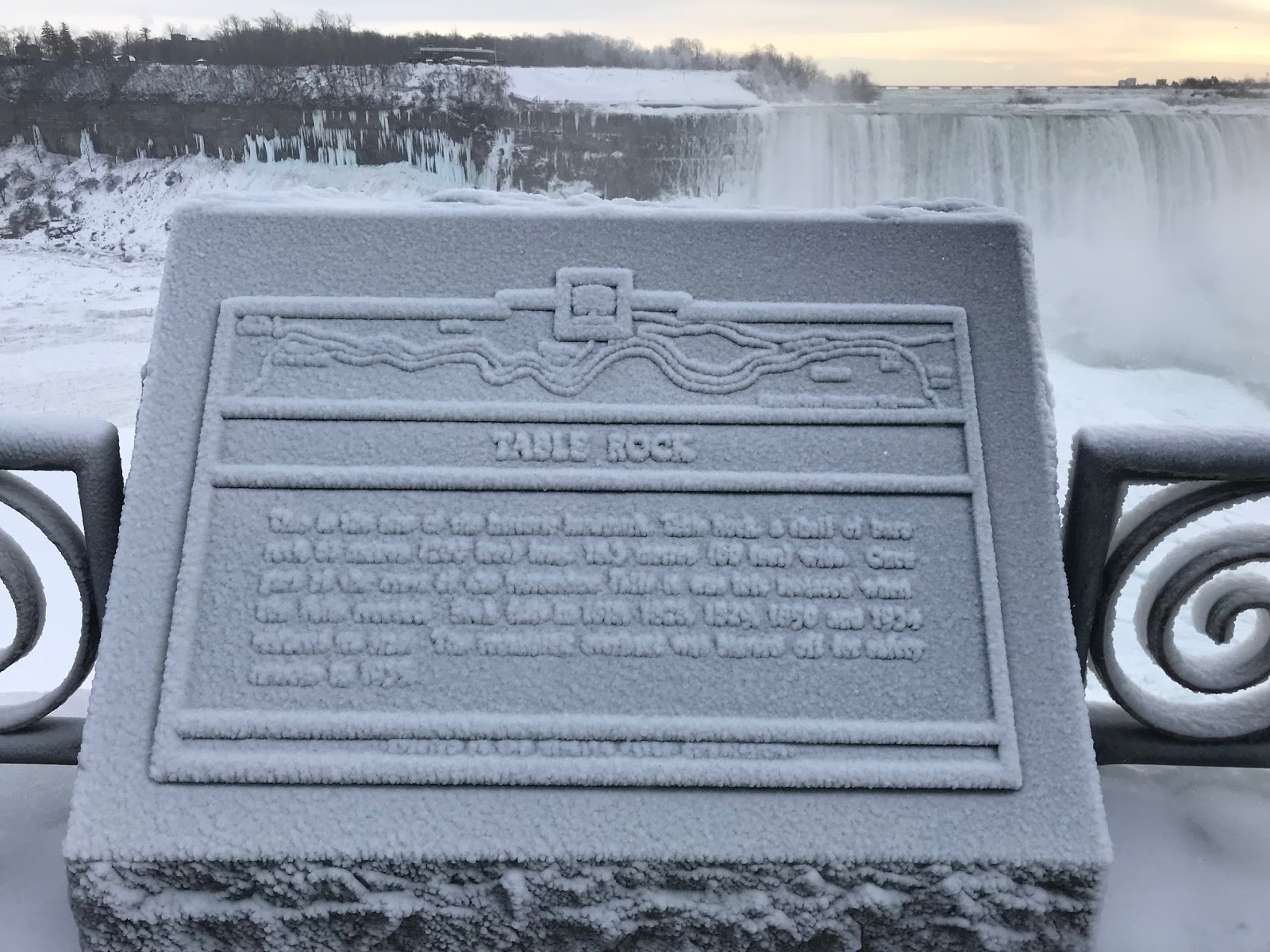 a quick trip to niagara falls - Loving Life Moore