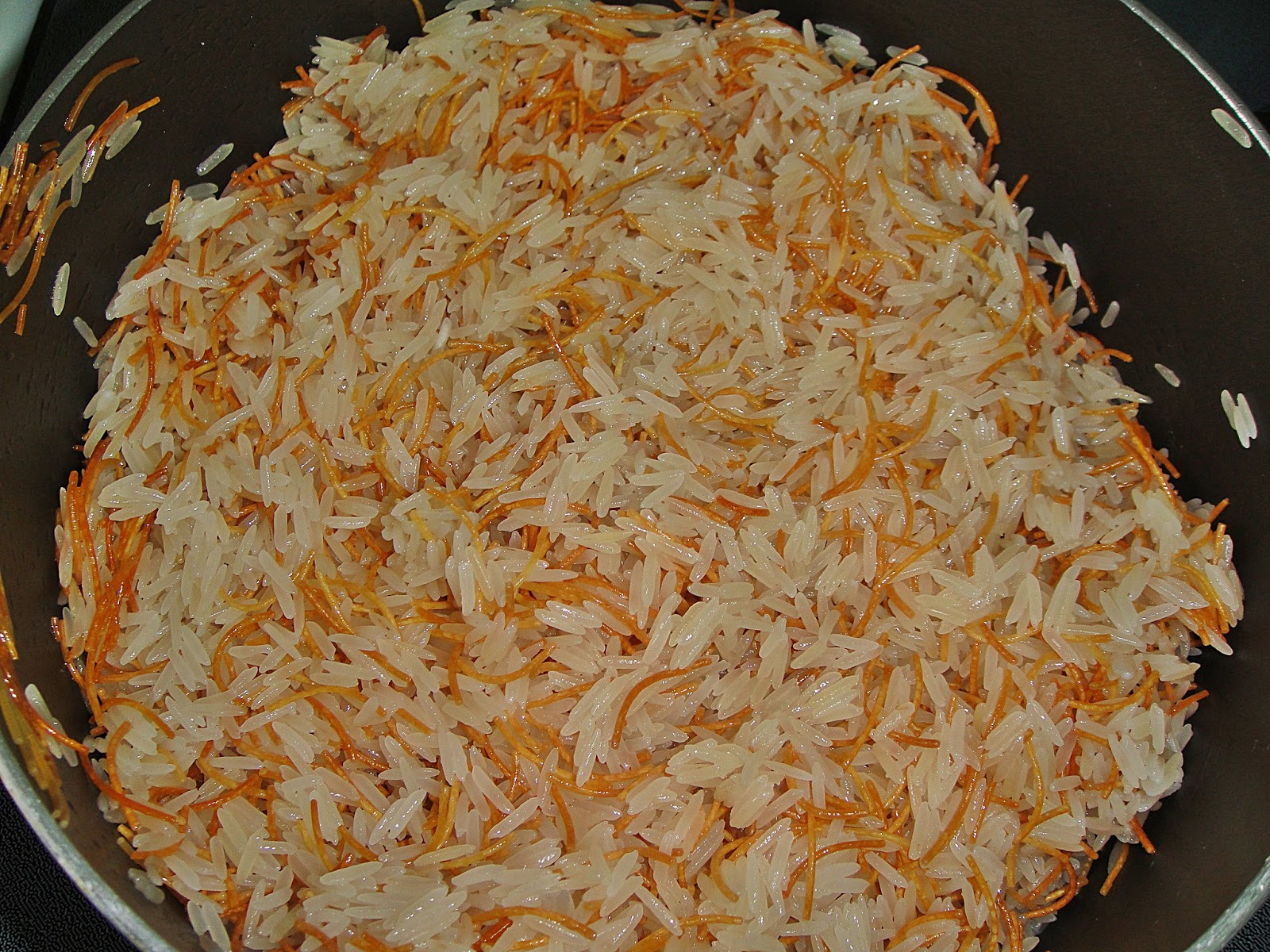 Maryam's Culinary Wonders: 358. Iraqi Vermicelli Rice