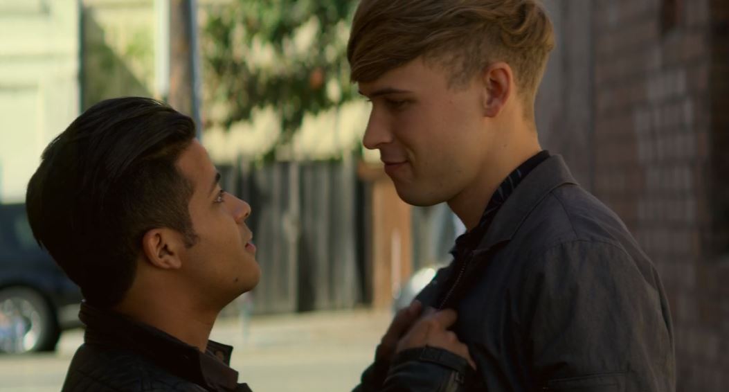 13 Reasons Why, Temporada 2, Capítulo 10: Sonrían perras