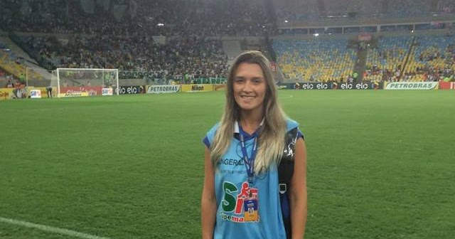 A Bela do Domingo: Ana Thaís Matos