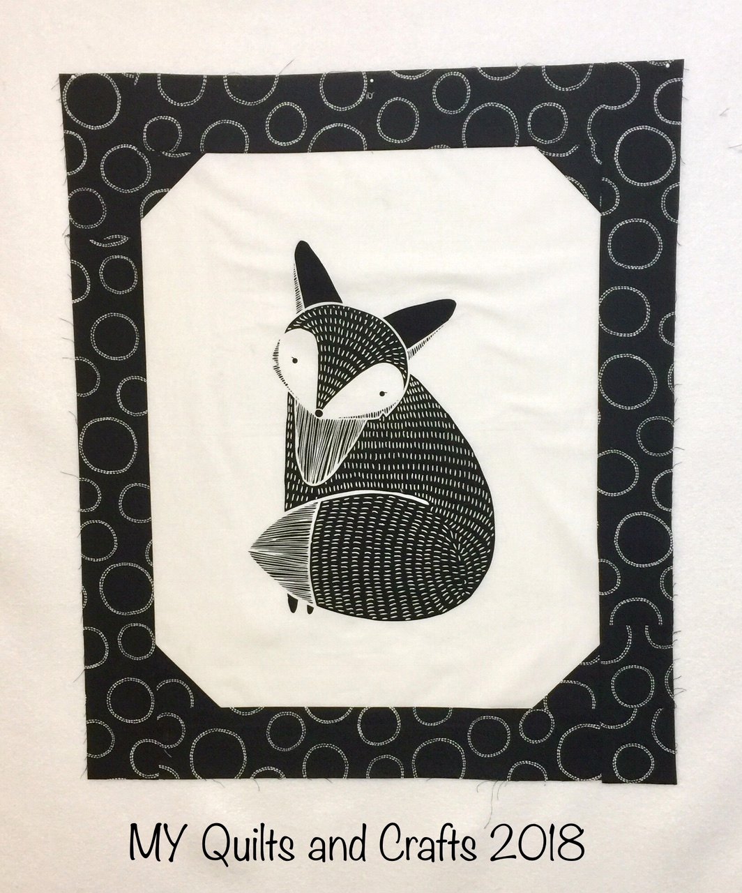 MY Quilts and Crafts: A new commissioned baby quilt and a WIP