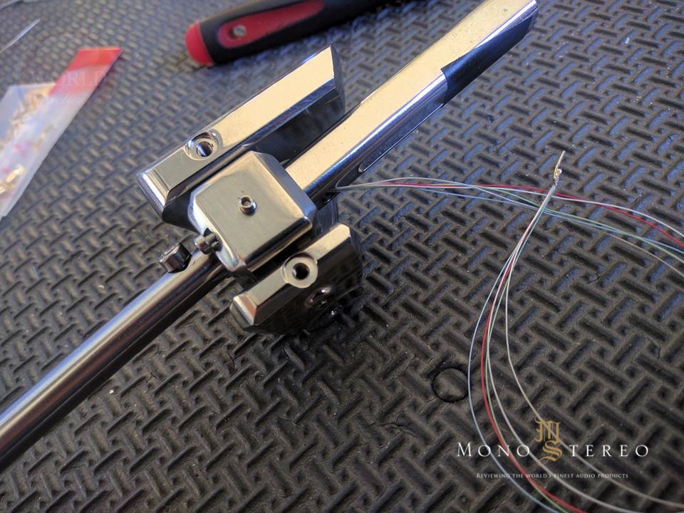 Metaxas Combobulator no.1 titanium tonearm – M & S | Ultimate High-Fidelity