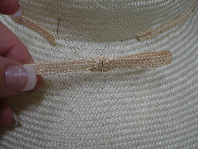 Julie Fleming Melbourne: Making Tiny Straw Bow