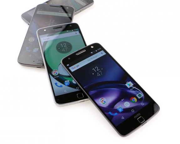 Android 7.0 Nougat Update coming to Motorola phones this fall