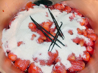 Eating Floyd...: Preserving Floyd: Strawberries! Part II Whole ...