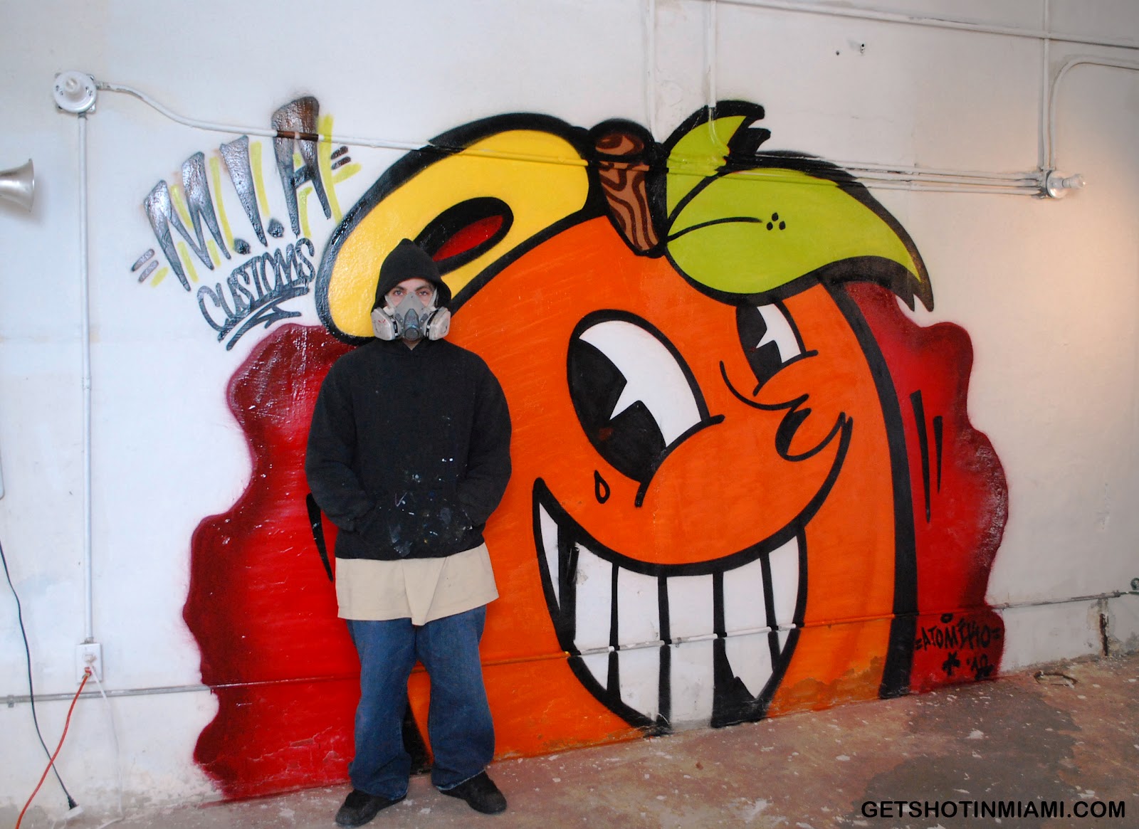 GET SHOT IN MIAMI: ORANGEMAN - ATOMIKO - 2012