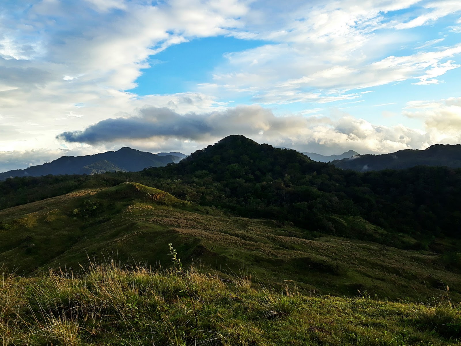 Travel with Life: Mt. Opao, Igbaras, Iloilo