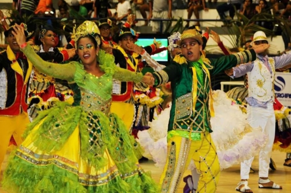 Isto é SERGIPE: Quadrilha junina: arte obrigatória no arraiá sergipano
