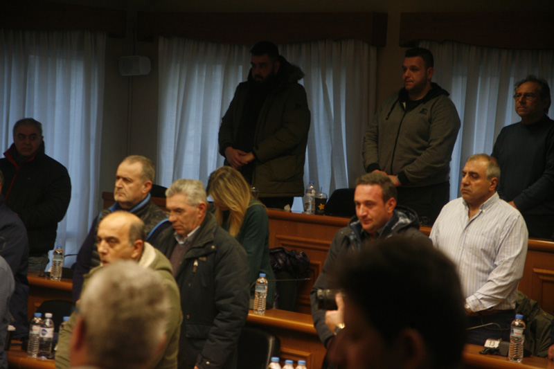 ΔΗΜΟΣ ΑΛΜΩΠΙΑΣ : ΚΟΠΗ ΒΑΣΙΛΟΠΙΤΑΣ ΑΛΛΑ ΚΑΙ ΑΠΟΧΩΡΗΣΕΙΣ ΑΠΟ ΤΗ ...