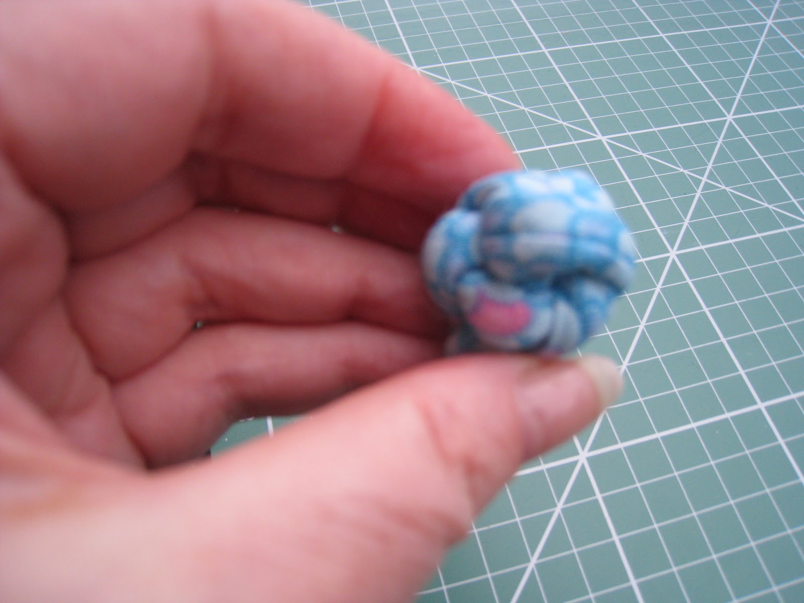 RosMadeMe: I'm biased that way... how to make bias binding and Chinese ...