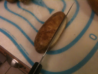 Adventures in Cooking Big-- in a Small Kitchen....: Poor Man's French Fries