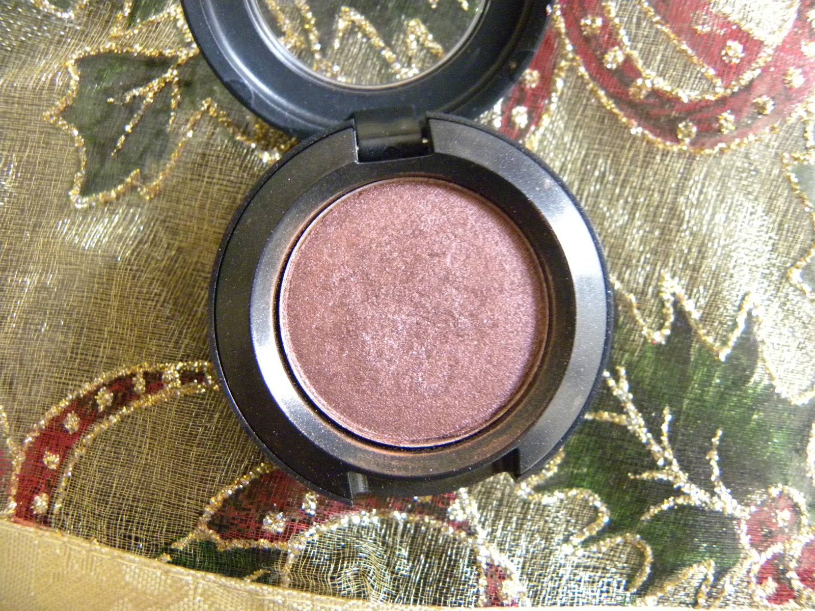 The Powder Room: Shade Of The Day: MAC Star Violet