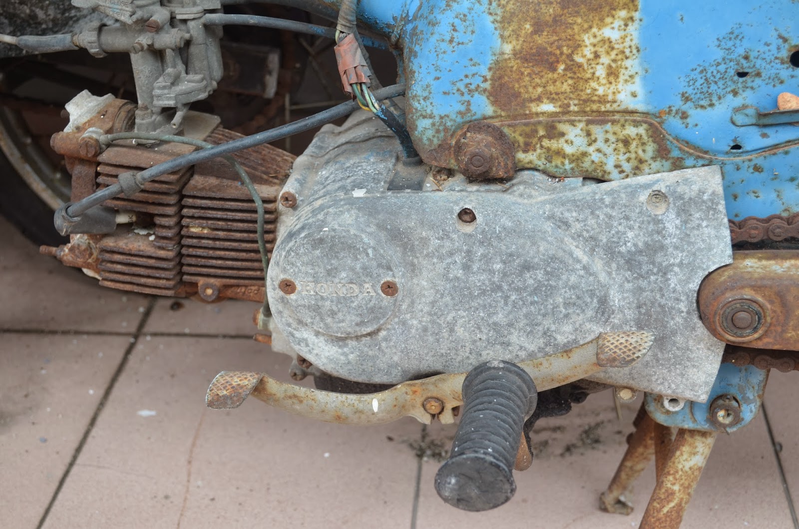 My Honda C100: Honda C100 Progress Picture 20131109