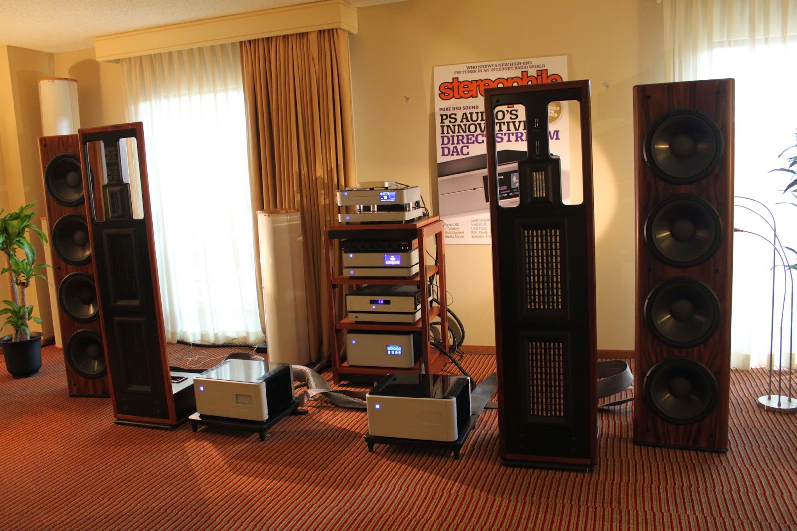 The Las Vegas Audio Club: RMAF 2014