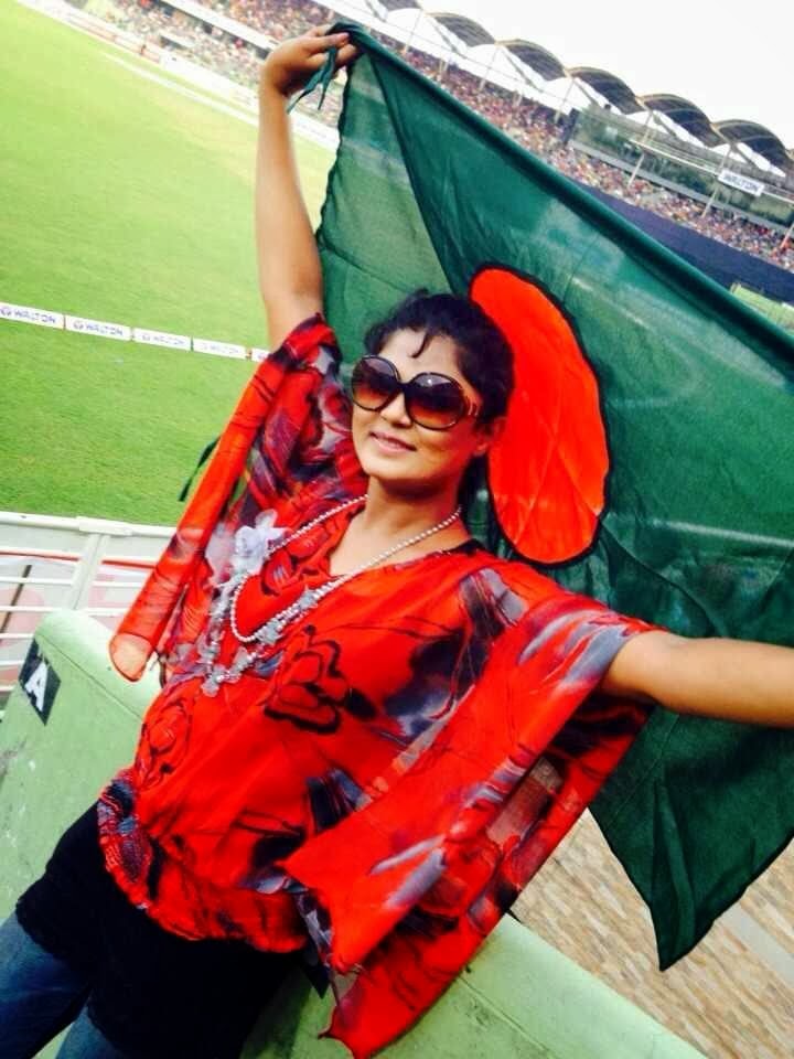 Modern Dhaka: Mousumi Hamid 143 Picture