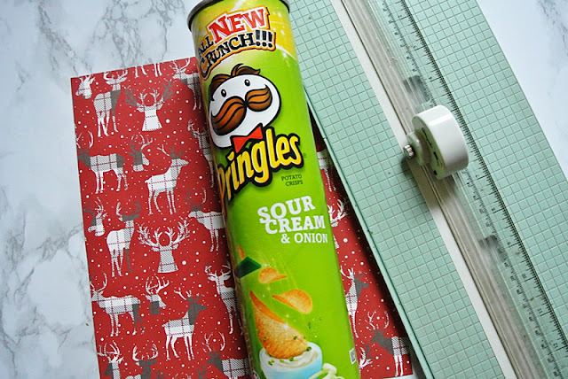 Do More With Less: The upcycled Pringles can (a quick tutorial)