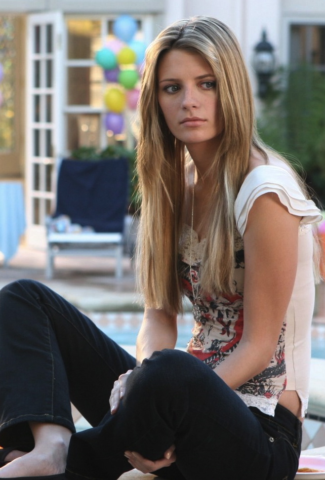 Hair color | Marissa cooper, Cooper hair, Celebrity style icons