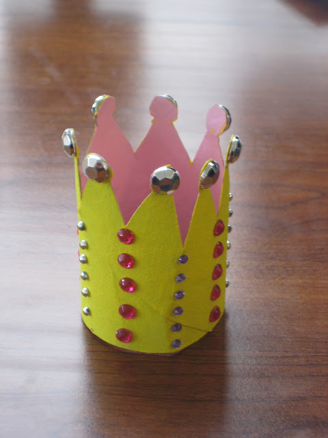Let's Get Crafty: Toilet Paper Roll Crown