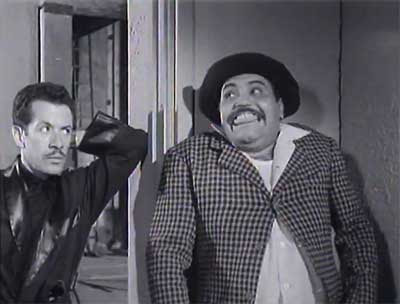 Compartiendo mi opinión: Capulina presenta su show en el cielo