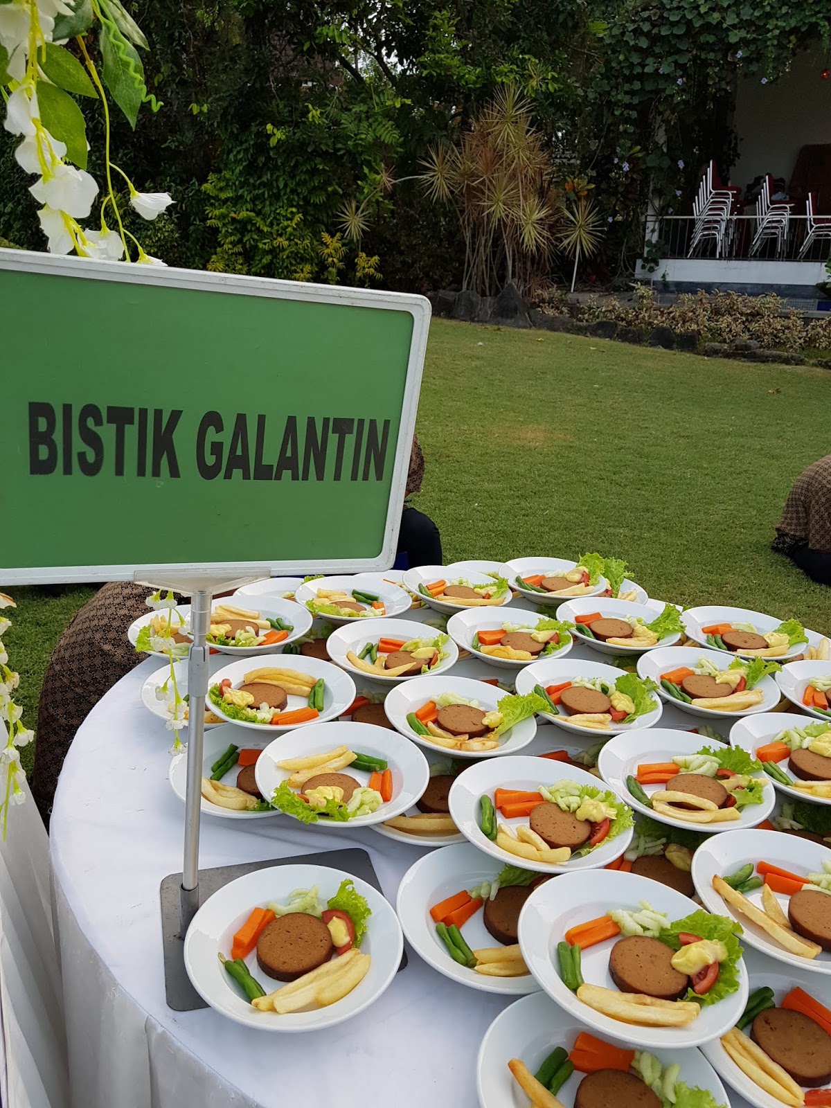 KATERING SARI RASA - MAGELANG: Bistik Galantin