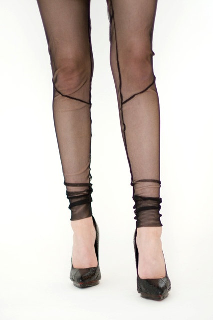 Grosgrain: Baggy Nylons and Free Hosiery Pattern!