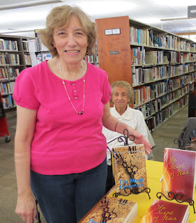 Fresh Insights On Ancient Truths: Bloggers@work: Susan Reinhardt