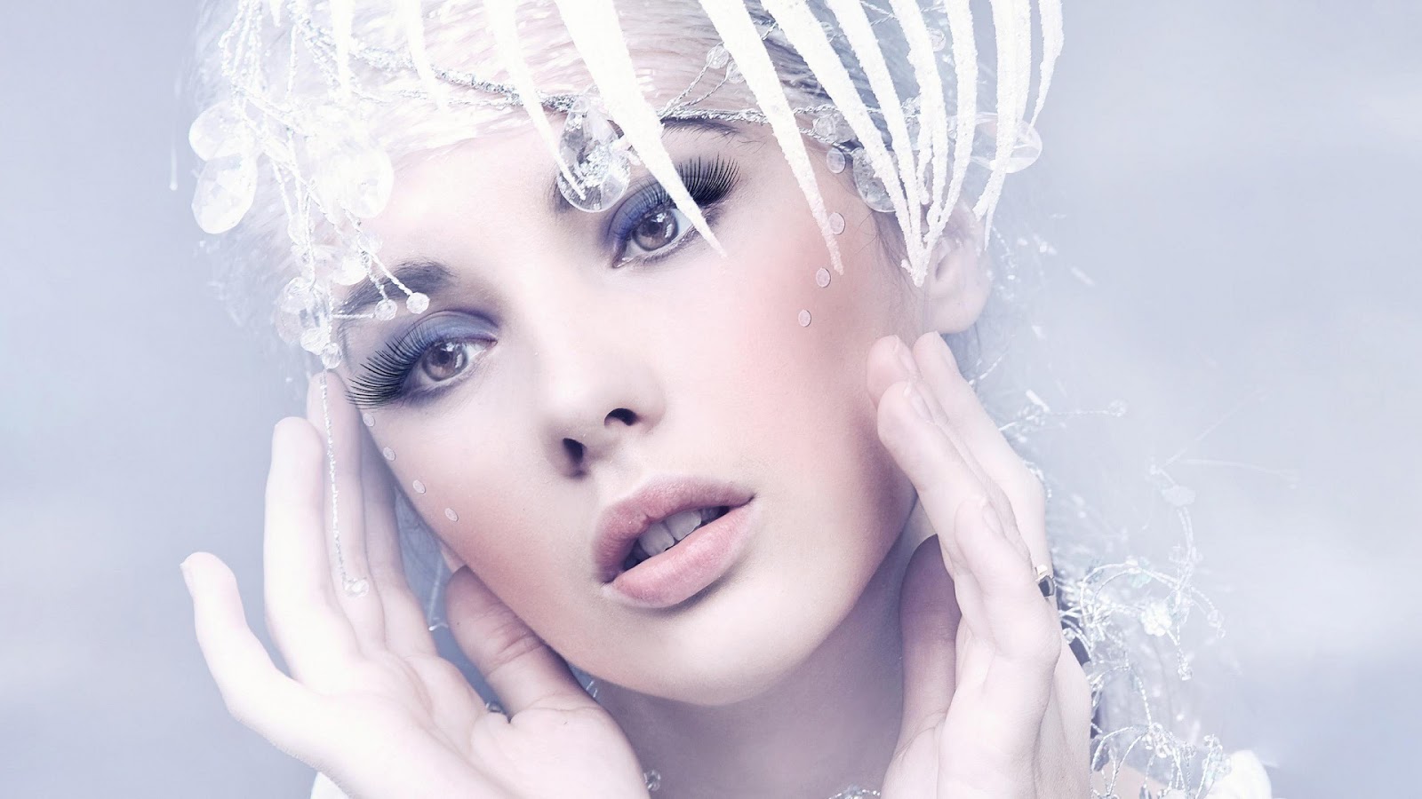 Ice Girl - Mystery Wallpaper